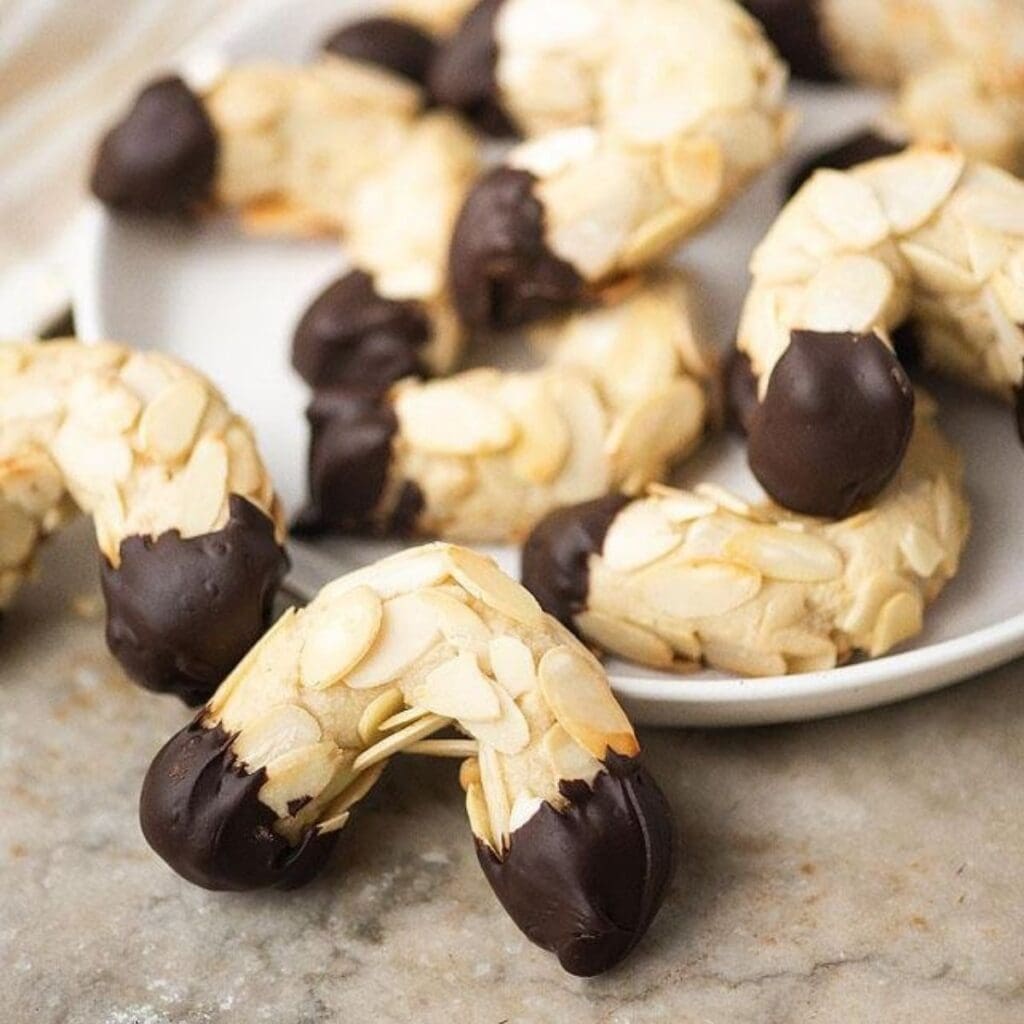 15 German Cookies You Need To Try | Maple + Mango