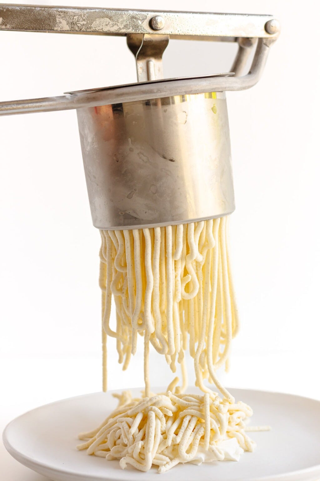 Spaghetti-Eis (German Spaghetti Ice Cream) | Maple + Mango